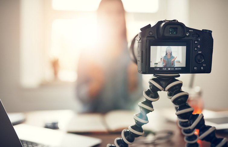 Three Side Hustles That Are Perfect For Video Editors