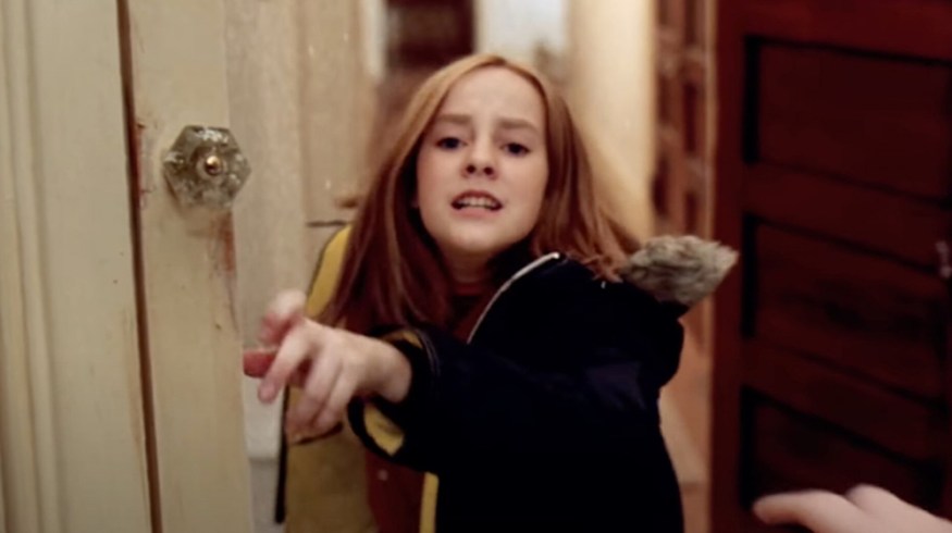 The Infamous Mirror Shot: How Filmmakers Make Cameras Disappear